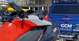 Jornal de Alagoas - Fiscalização retira Jet Skis irregulares da orla de ...
